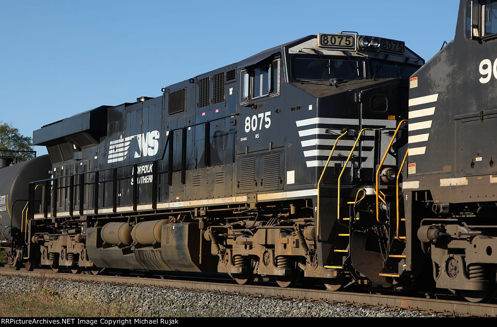NS 8075